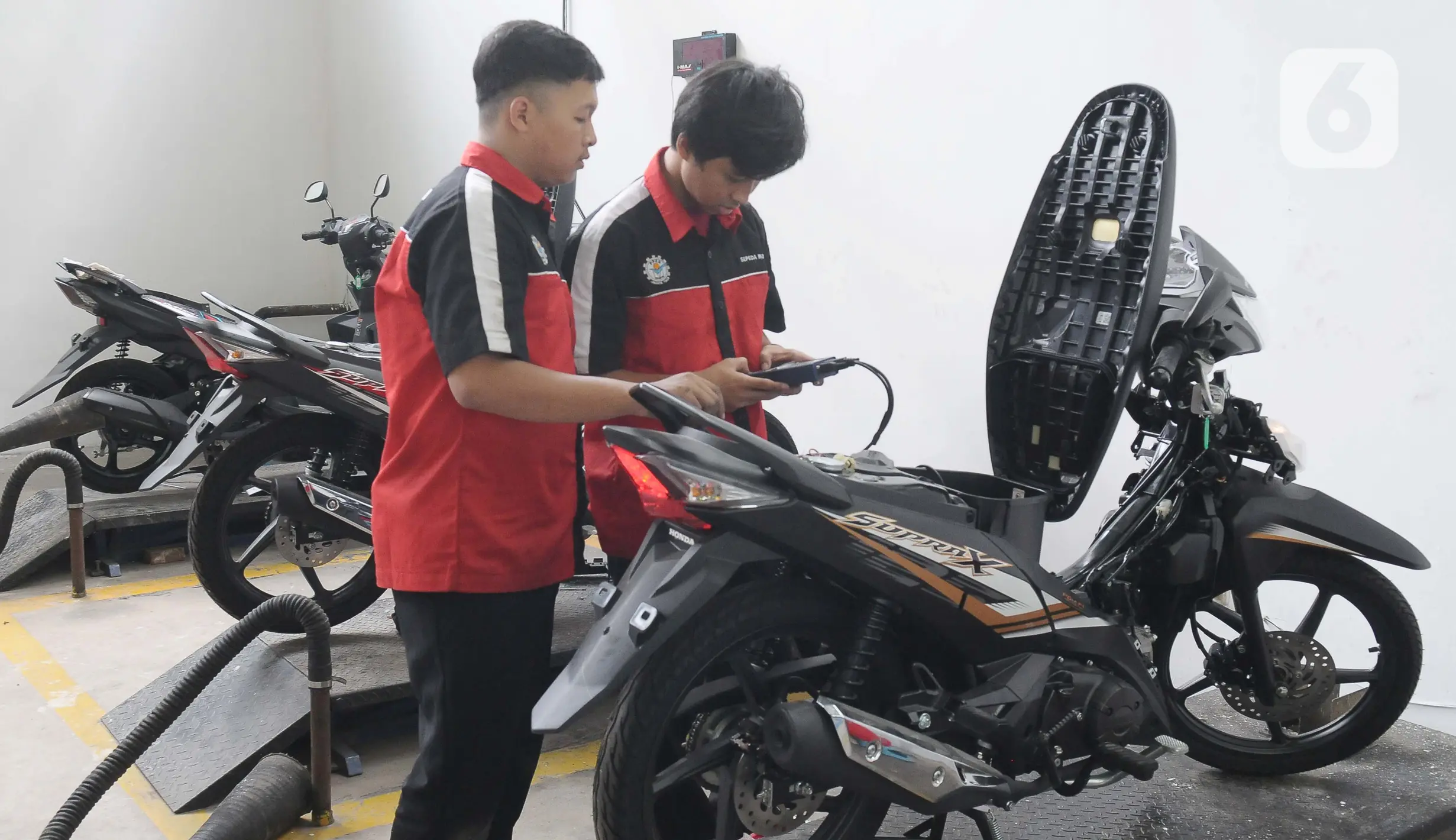 Melihat Pelatihan Keterampilan Kerja bagi Warga Jakarta - Foto Liputan6.com