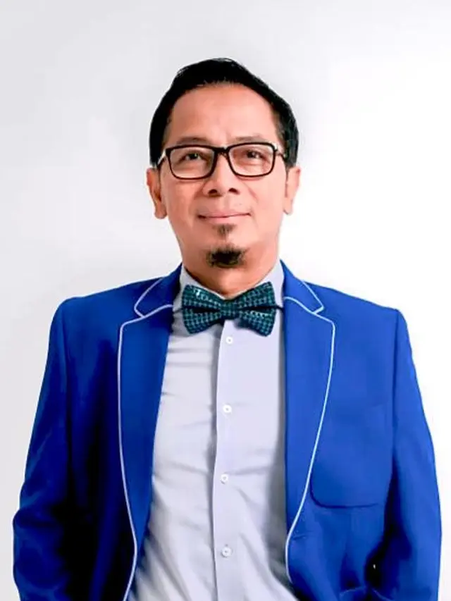 Sang Alang Dampingi Anies Baswedan Ziarah ke Makam Raja-Raja Mataram di ...