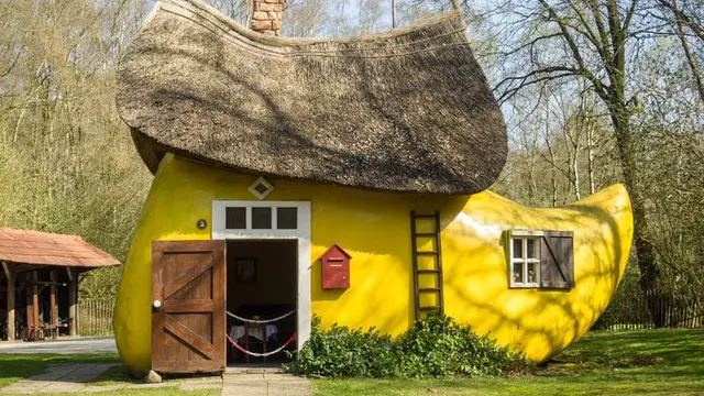 Potret 6 Rumah dengan Bentuk Terunik di Dunia, Ada yang Bentuk Sepatu ...