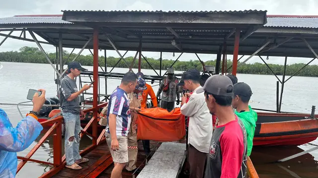Salah Prediksi Langit, Kala Laut Menggulung Nyawa Nelayan Tua di ...
