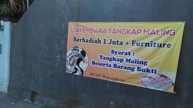 6 Tulisan Spanduk Tangkap Maling Berhadiah Ini Unik Banget - Hot ...