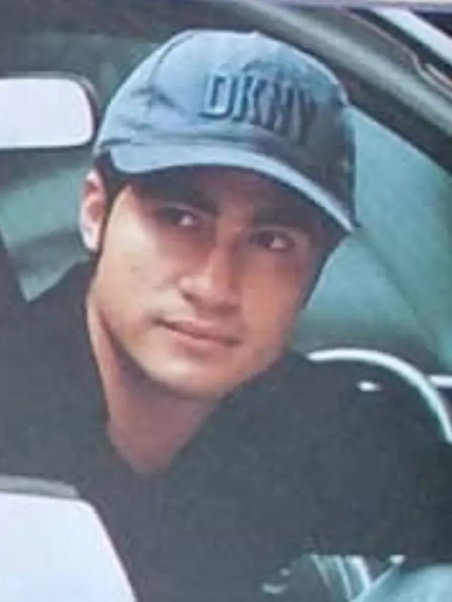 7 Potret Adjie Pangestu dari Masa Muda yang Klimis hingga Sekarang Tetap Gagah - ShowBiz ...