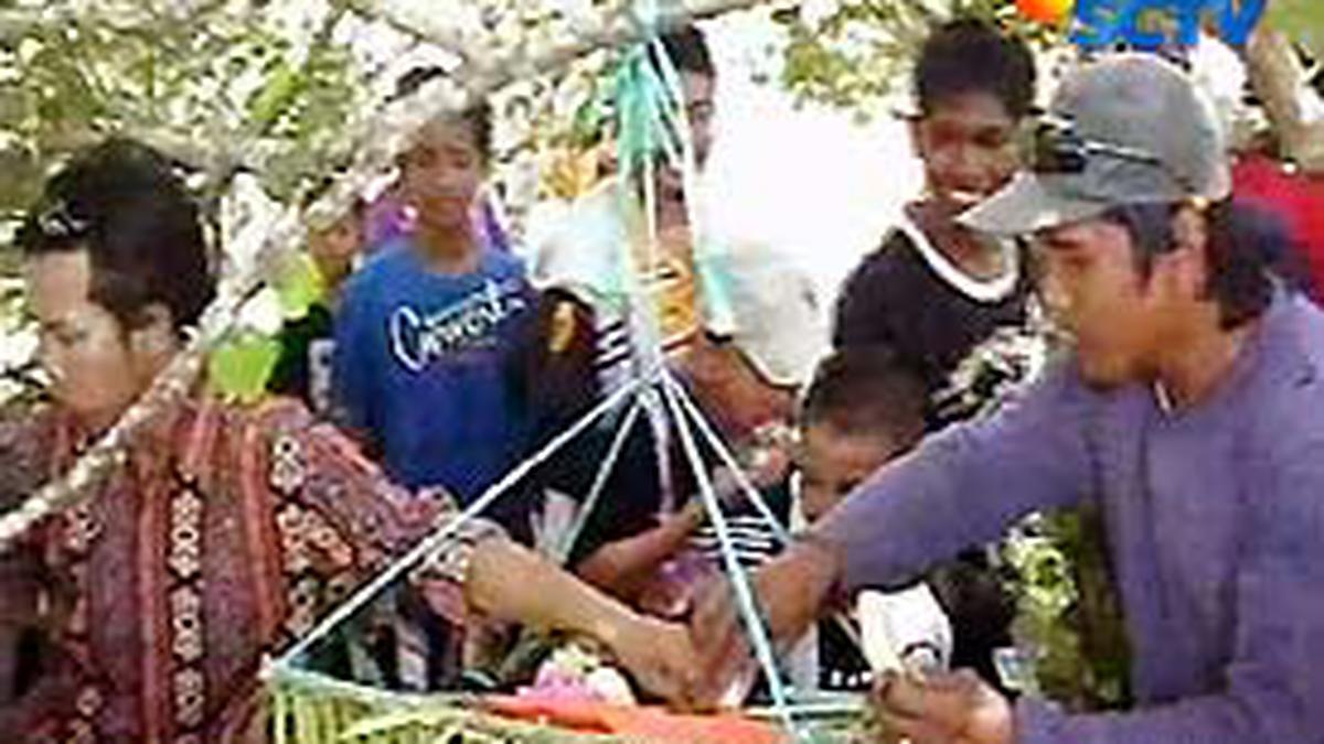 Warga Jawa-Bugis Gelar Sedekah Bumi - News Liputan6.com