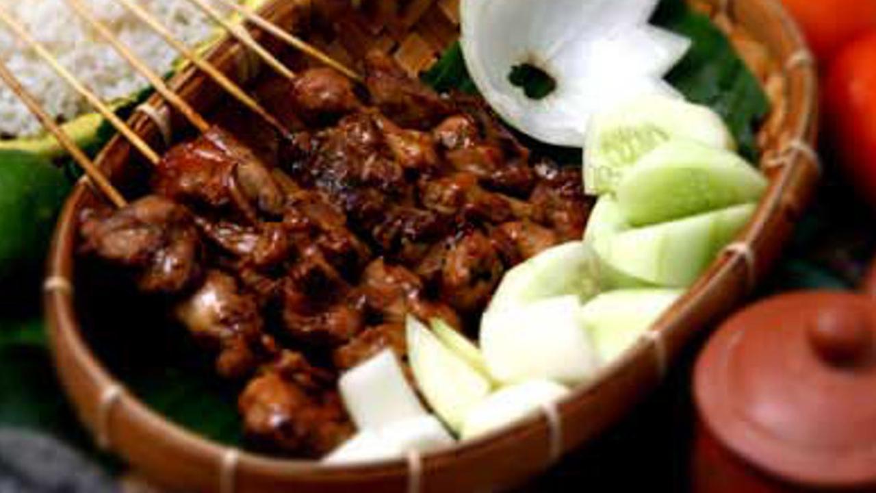 Menu Sahur: Sate Ayam Bumbu Tomat