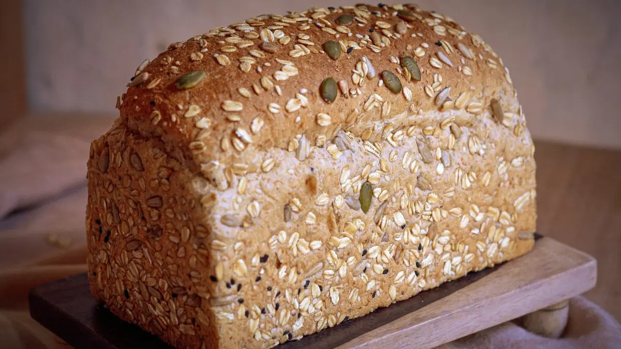 Berbahan Gandum Utuh, Samroti Malang Punya 12 Varian Roti yang Menggoda ...