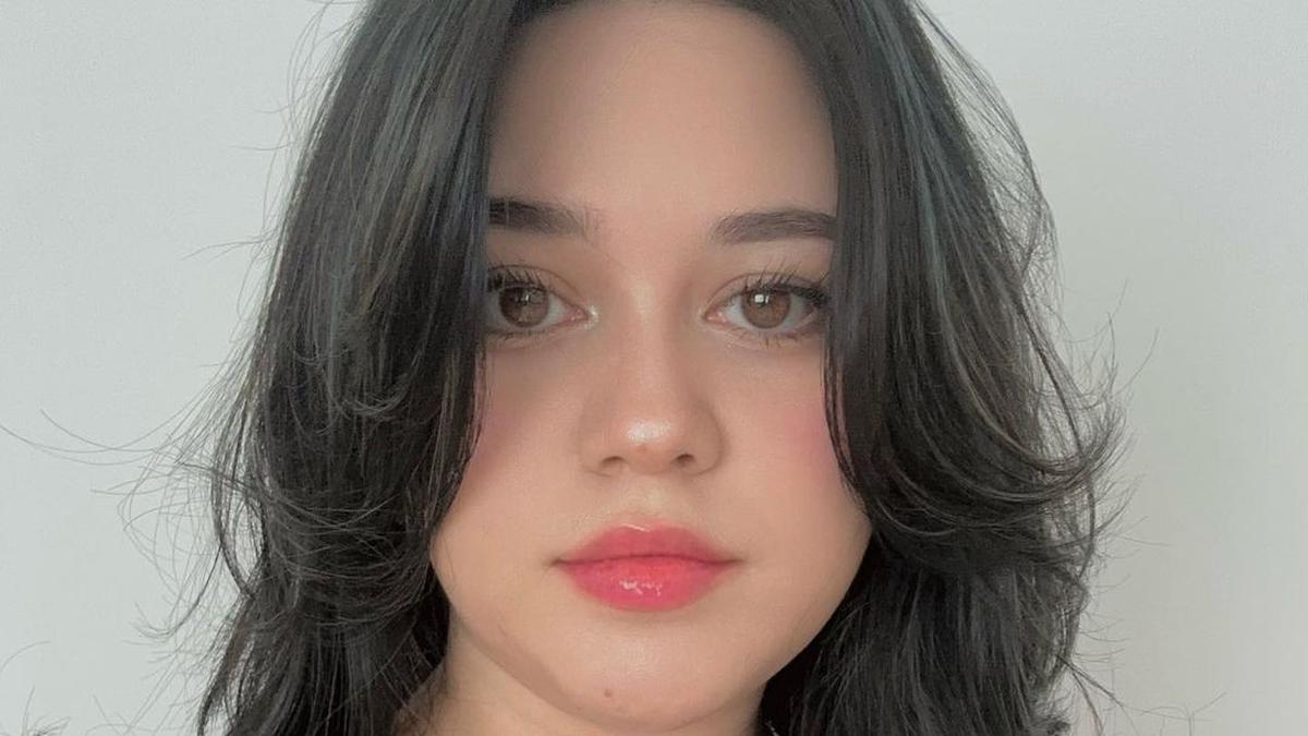 Pakai Makeup ala Sarah Ayu Membuatmu Tampil Lebih Dreamy
