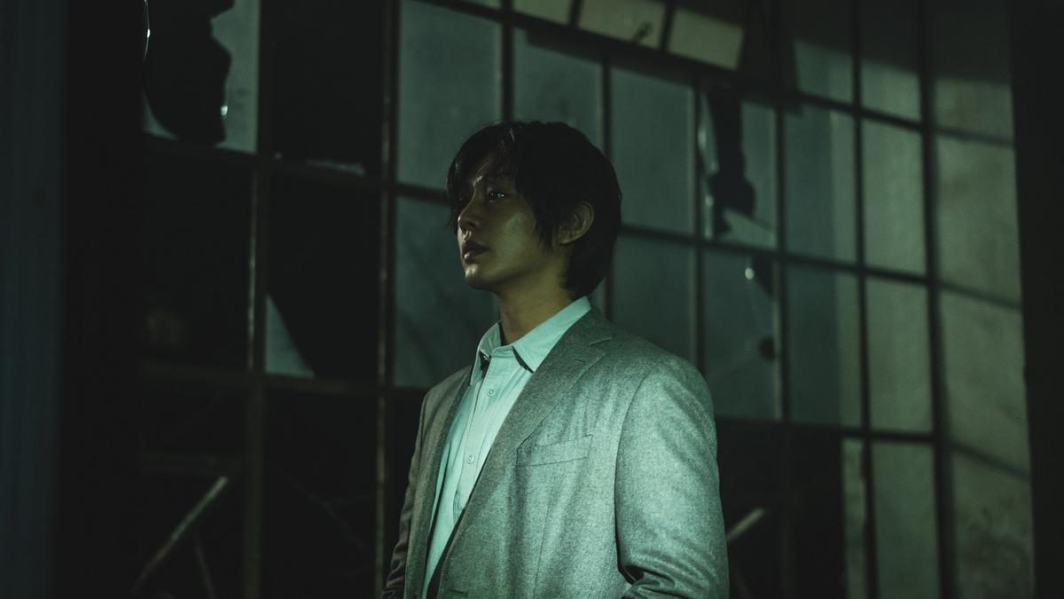 Sinopsis Serial Korea Hellbound yang Dibintangi Yoo Ah In ...