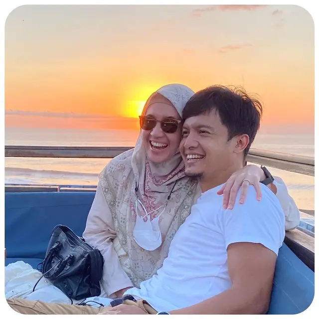 Sudah 12 Tahun Menikah, Ini 7 Potret Dimas Seto dan Dhini Aminarti Kian ...