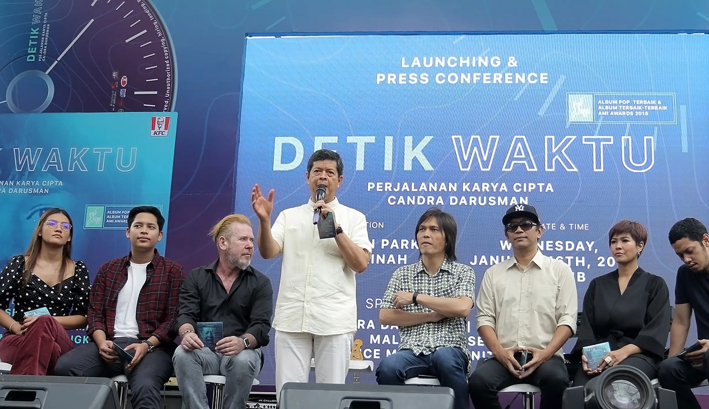 Chandra Darusman Rilis Album Detik Waktu Lagi