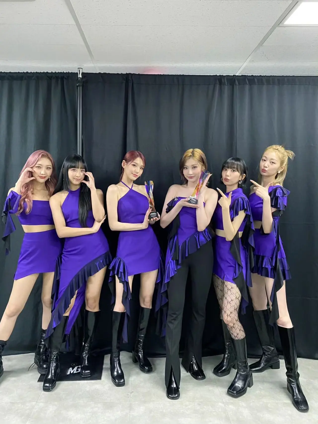 Hand Printing Idola Kpop Telah Tiba di Jakarta, Dari Personel Aespa ...