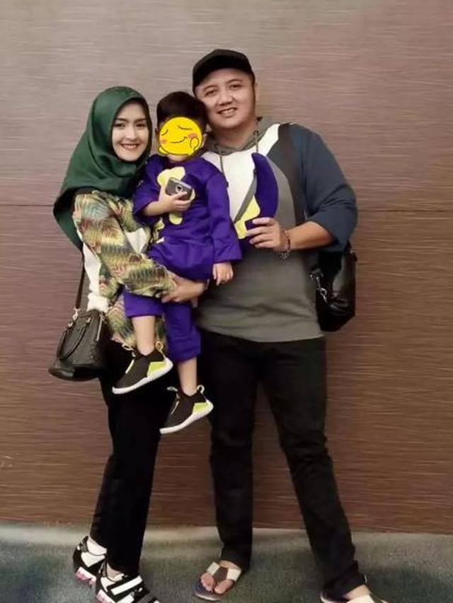 10 Pemain Sinetron 'Di Sini Ada Setan', Ini Potret Harmonis Bersama ...