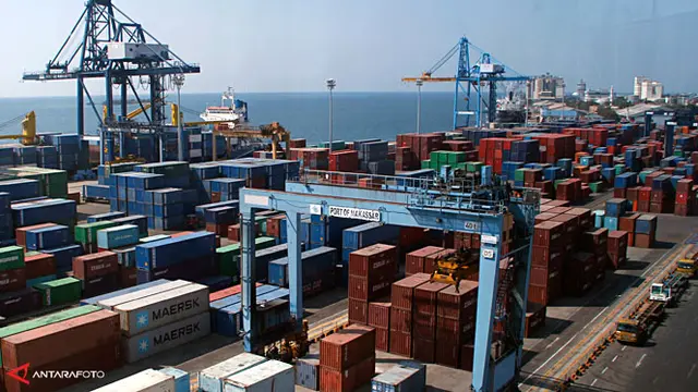 Pelabuhan Gresik Dapat Tambahan Kapasitas Dermaga Curah Cair - Bisnis ...