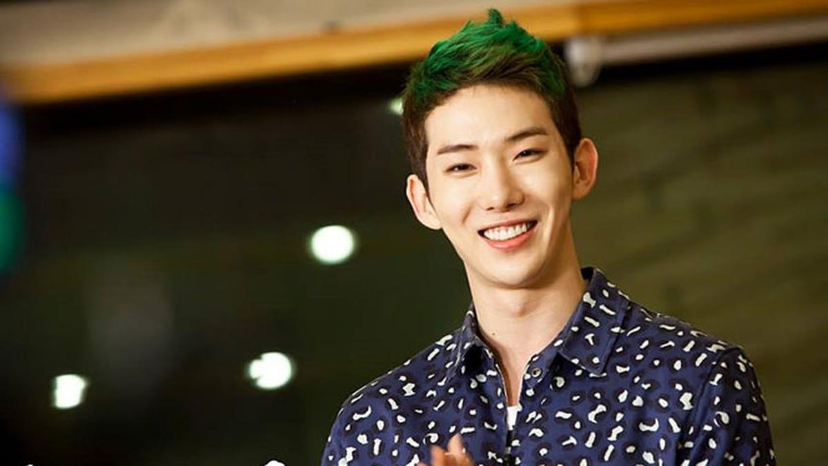 Jo Kwon `2AM` Raih Penghargaan Terbaru, Loh! - ShowBiz Liputan6.com