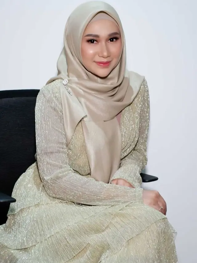 Septia Yetri Opani Tak Hadir di Sidang Cerai Lanjutan dengan Putra ...