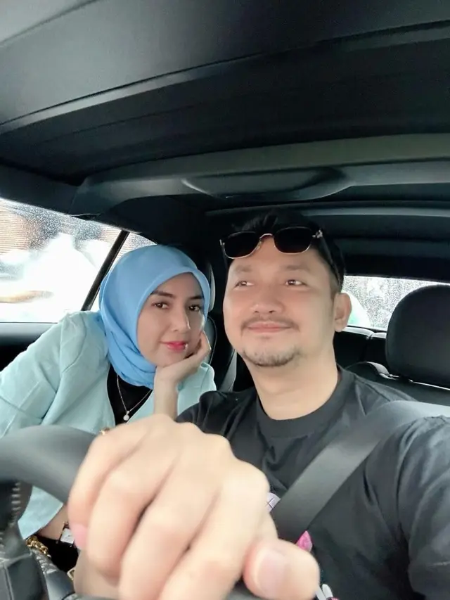 7 Potret Angga Wijaya dan Nurul Kamaria Bulan Madu di Bali, Romantis ...