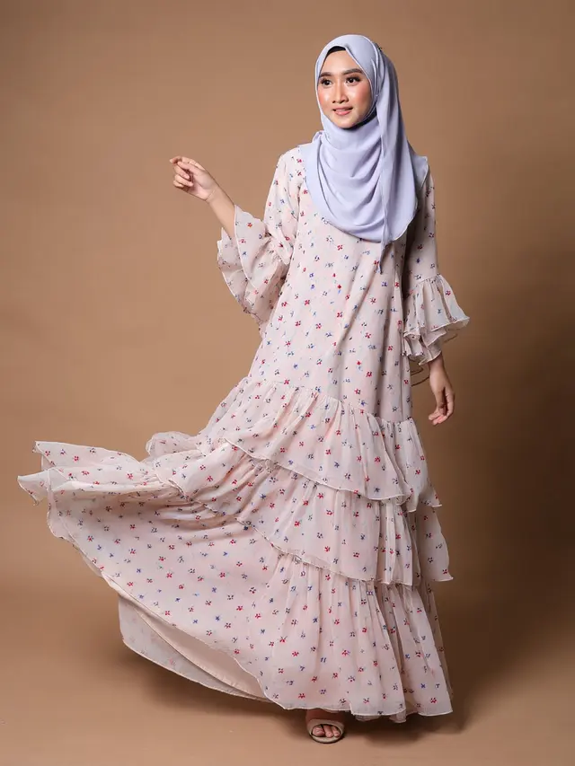 6 Model Gamis Motif Bunga Kecil yang Lagi Ngetren, Kekinian dan Ringan ...