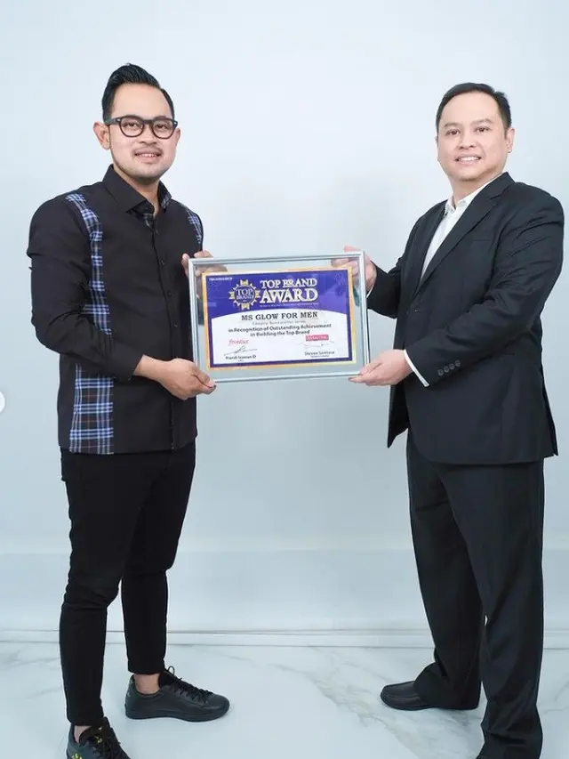 Juragan 99 Sabet Penghargaan Top Brand Award untuk Produk MS Glow For ...