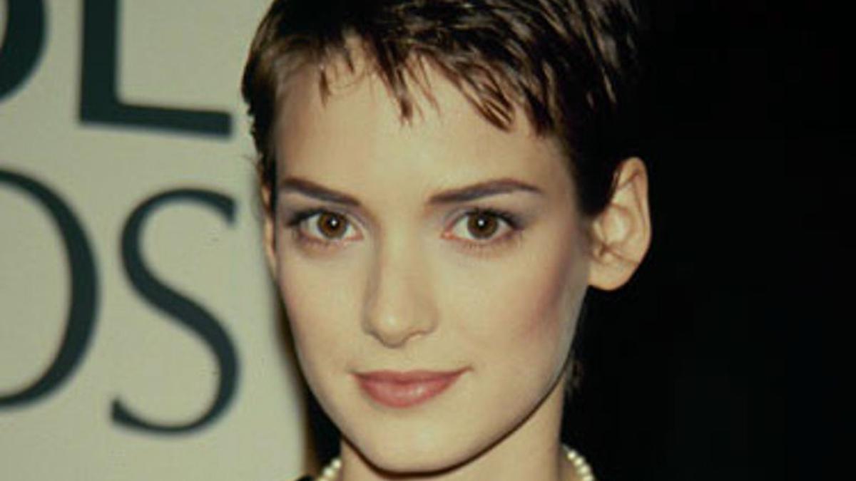 6 Gaya Rambut Cewek 90-an yang Bisa Kamu Coba di 2016 - Lifestyle ...