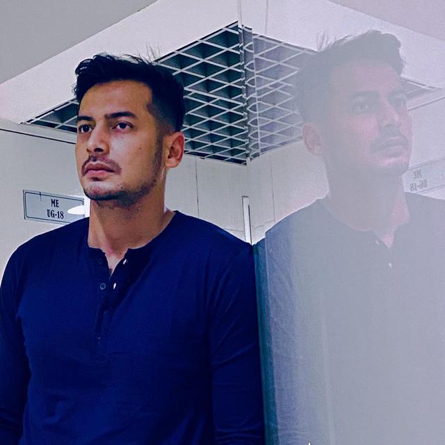 Profil Boy Hamzah Pemeran Dokter Ganteng di Mega Series Suara Hati ...