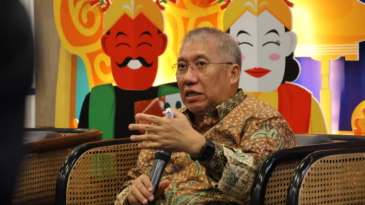 Viral Beras Bansos Bergambar Paslon Capres-Cawapres, Bos Bulog Buka Suara