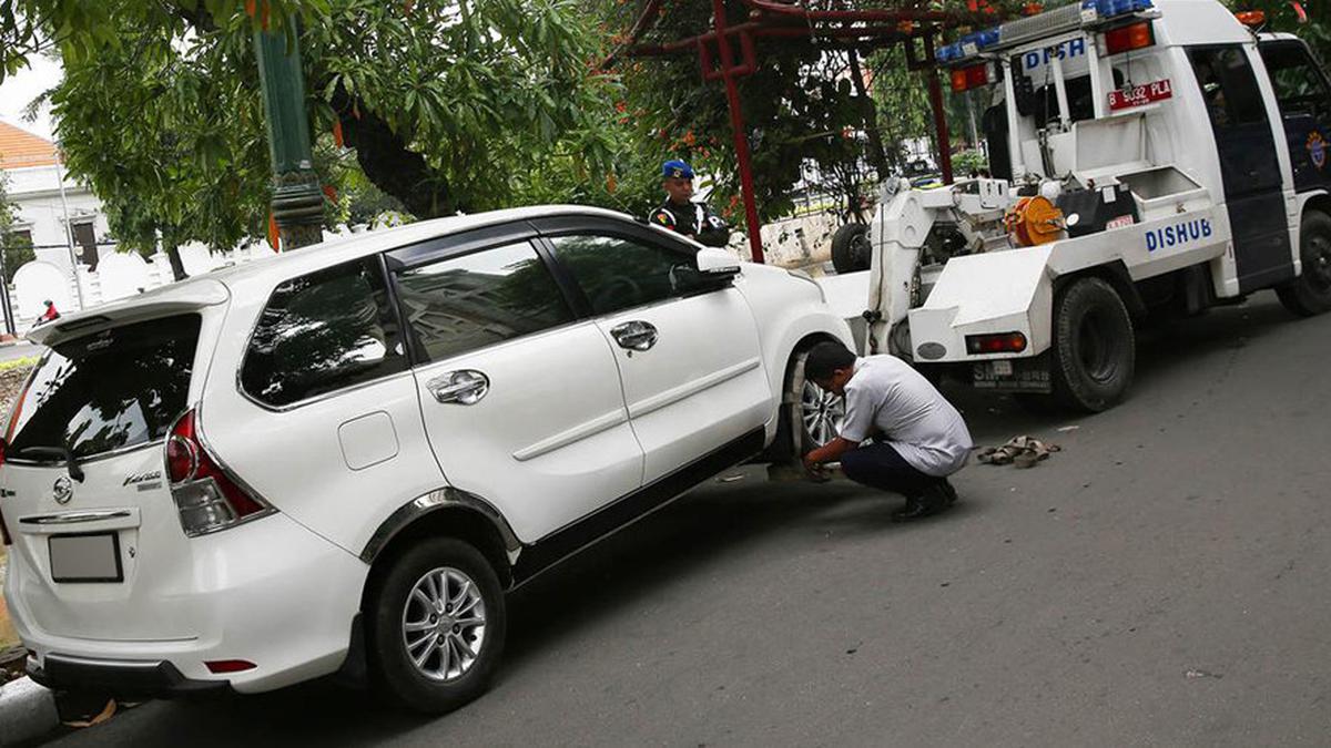 Awas! Parkir Mobil Sembarangan Bakal Ditindak Tegas, yang Masih Ngawur ...