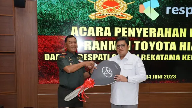 Pussenif TNI AD Terima Hibah 1 Ranmin dari Respati - News Liputan6.com