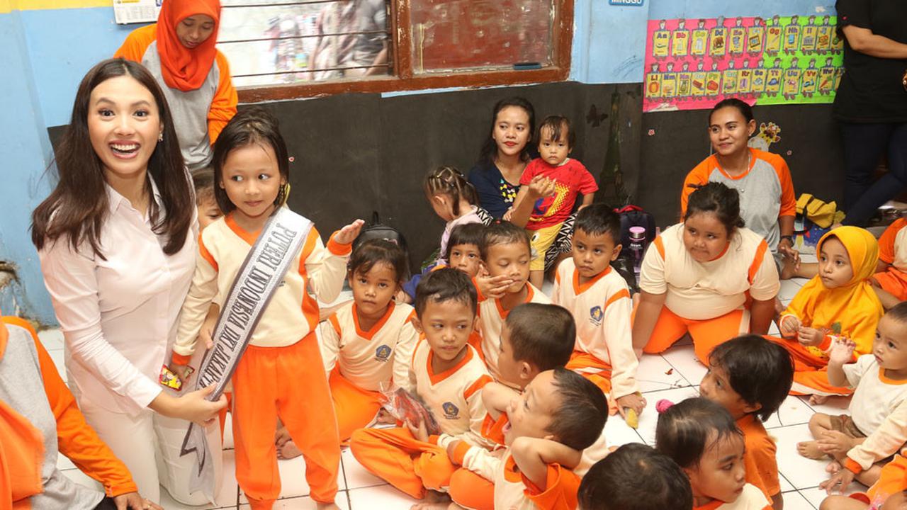 Jadi Finalis Puteri Indonesia 2019, Diah Ayu Lestari Kunjungi Sekolah PAUD