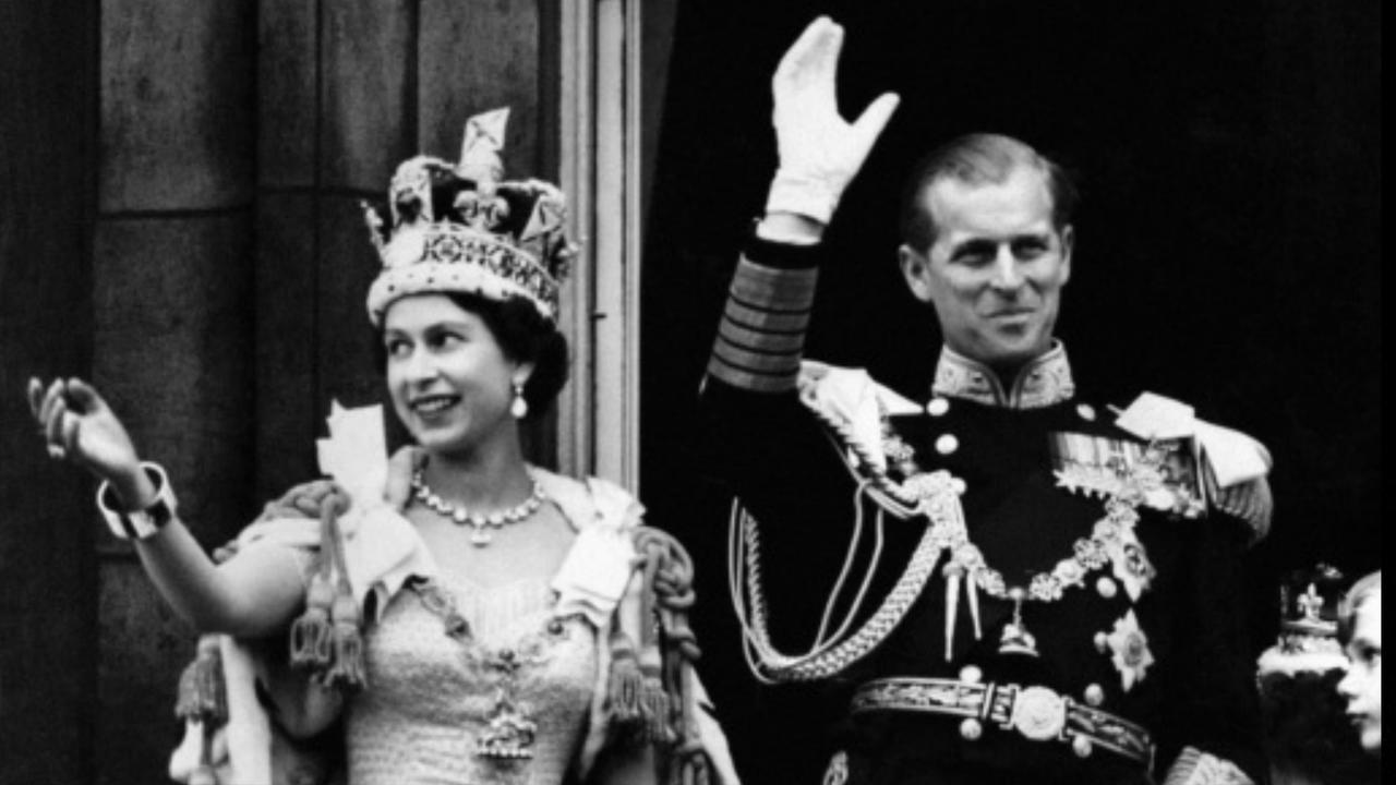 2-6-1953: Siaran Langsung Penobatan Ratu Inggris Elizabeth II