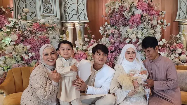 6 Potret Keluarga Lesti Kejora dan Rizky Billar di Momen Akikah Baby ...
