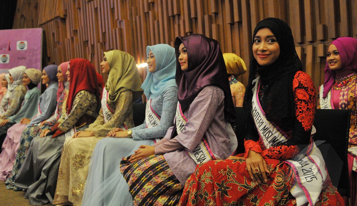 Cantiknya Para Finalis Puteri Muslimah Indonesia 2015 - Foto Liputan6.com