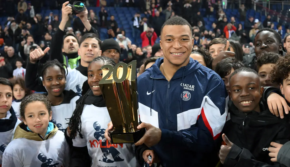 Resmi, Kylian Mbappe Jadi Top Skor Sepanjang Masa PSG - Foto Liputan6.com