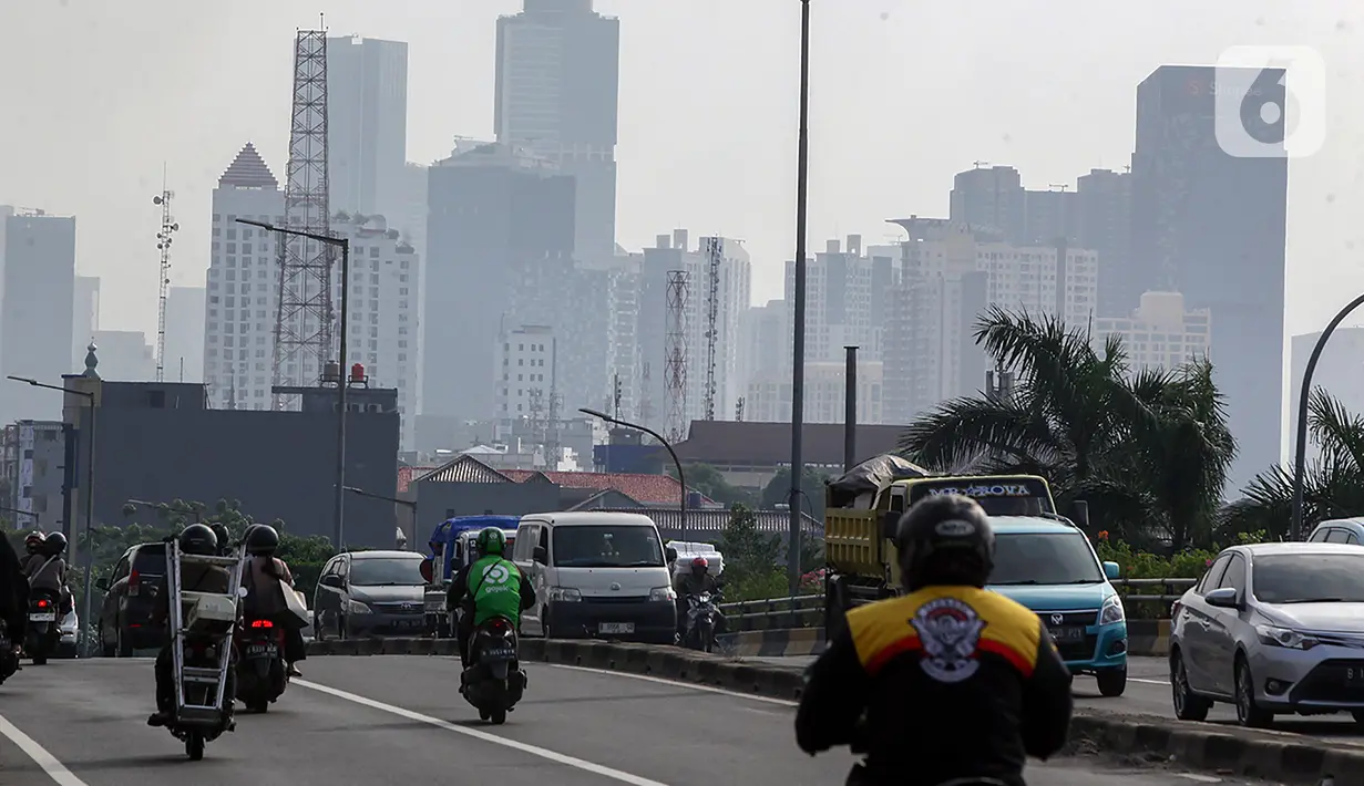 Hari Ini, Udara Jakarta Terburuk di Dunia Versi IQAir - Foto Liputan6.com