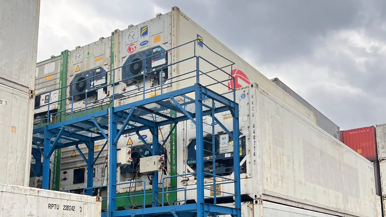 Demi Ketahanan Pangan, KAI Logistik Distribusikan Produk Perikanan ...