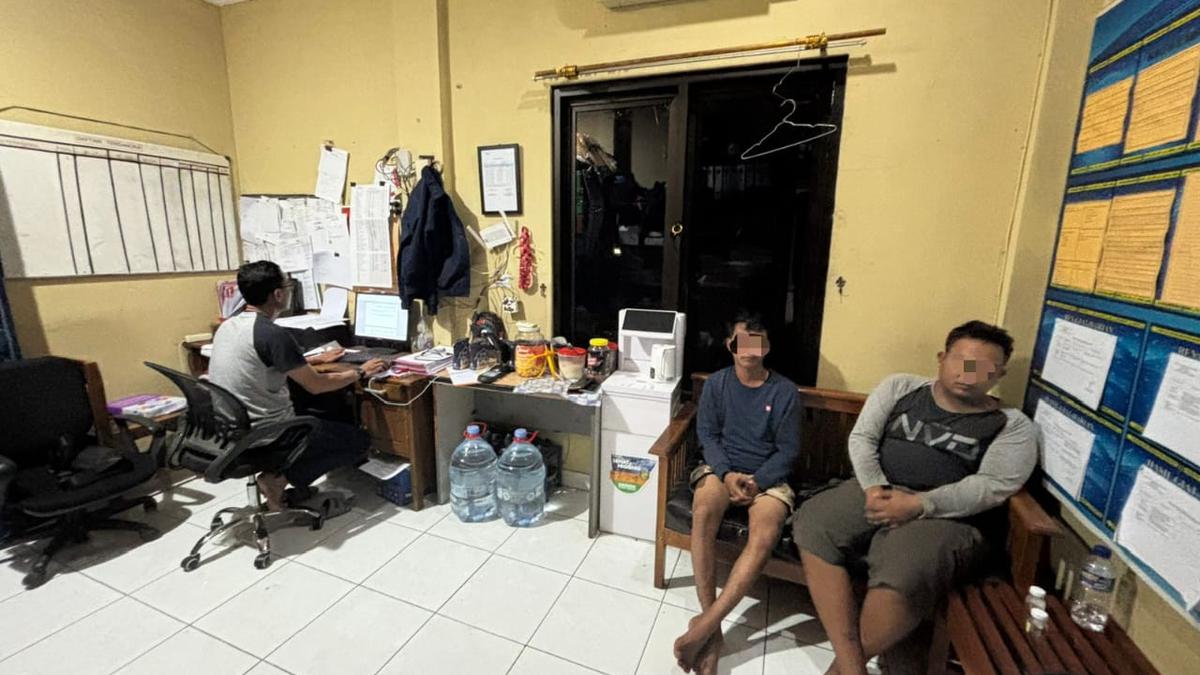 Dua Pelaku Pencurian Beraksi di Gudang SPX Express Bantul, iPhone 17 ...