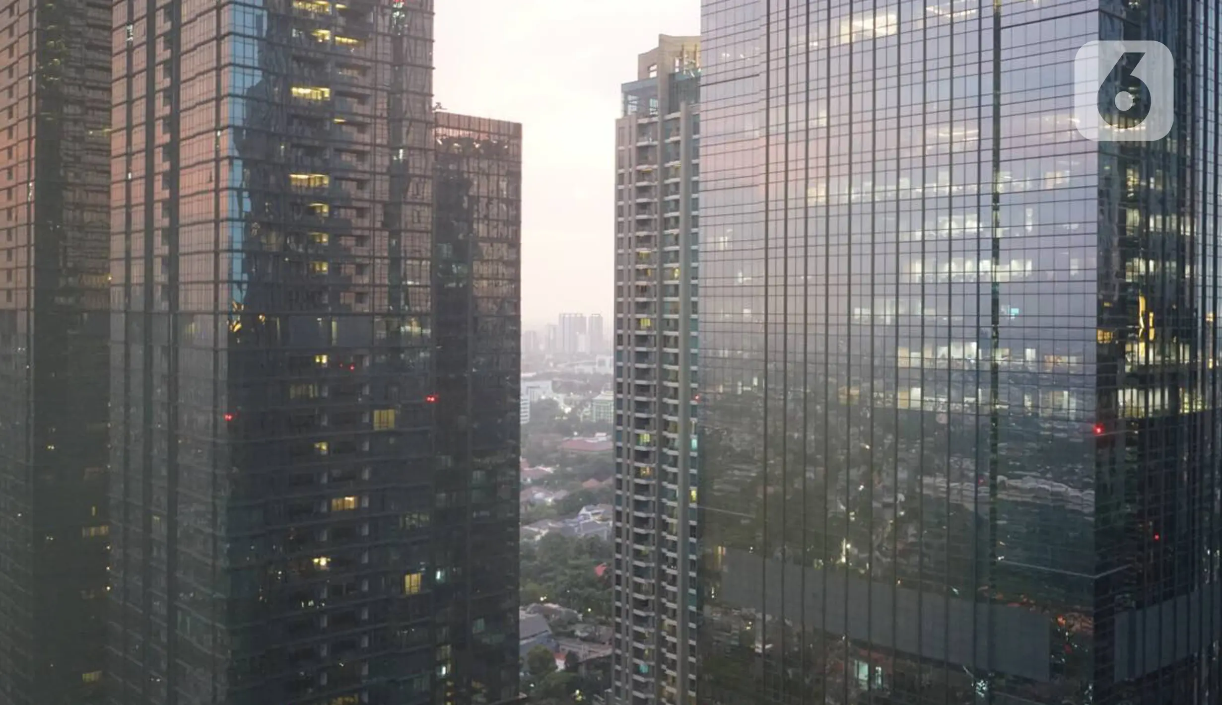 FOTO: Pasar Gedung Perkantoran di Jakarta Masih Tertekan Tahun Ini ...