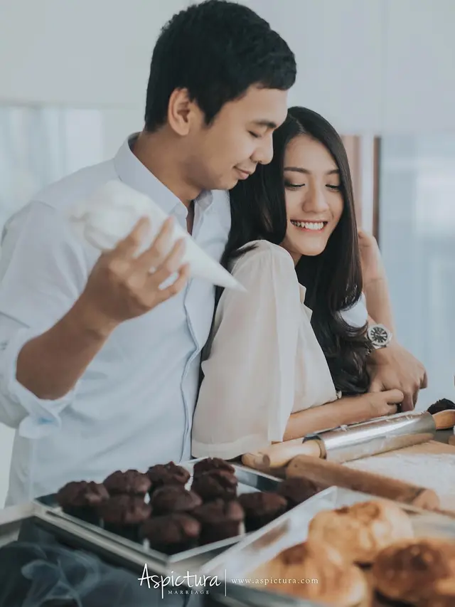 Nikah Pakai Adat Batak, Ini Kesulitan Raditya Dika - ShowBiz Liputan6.com