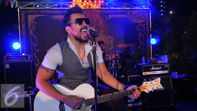 David Naif Dulu dan Sekarang, Ganteng Mana? - ShowBiz Liputan6.com