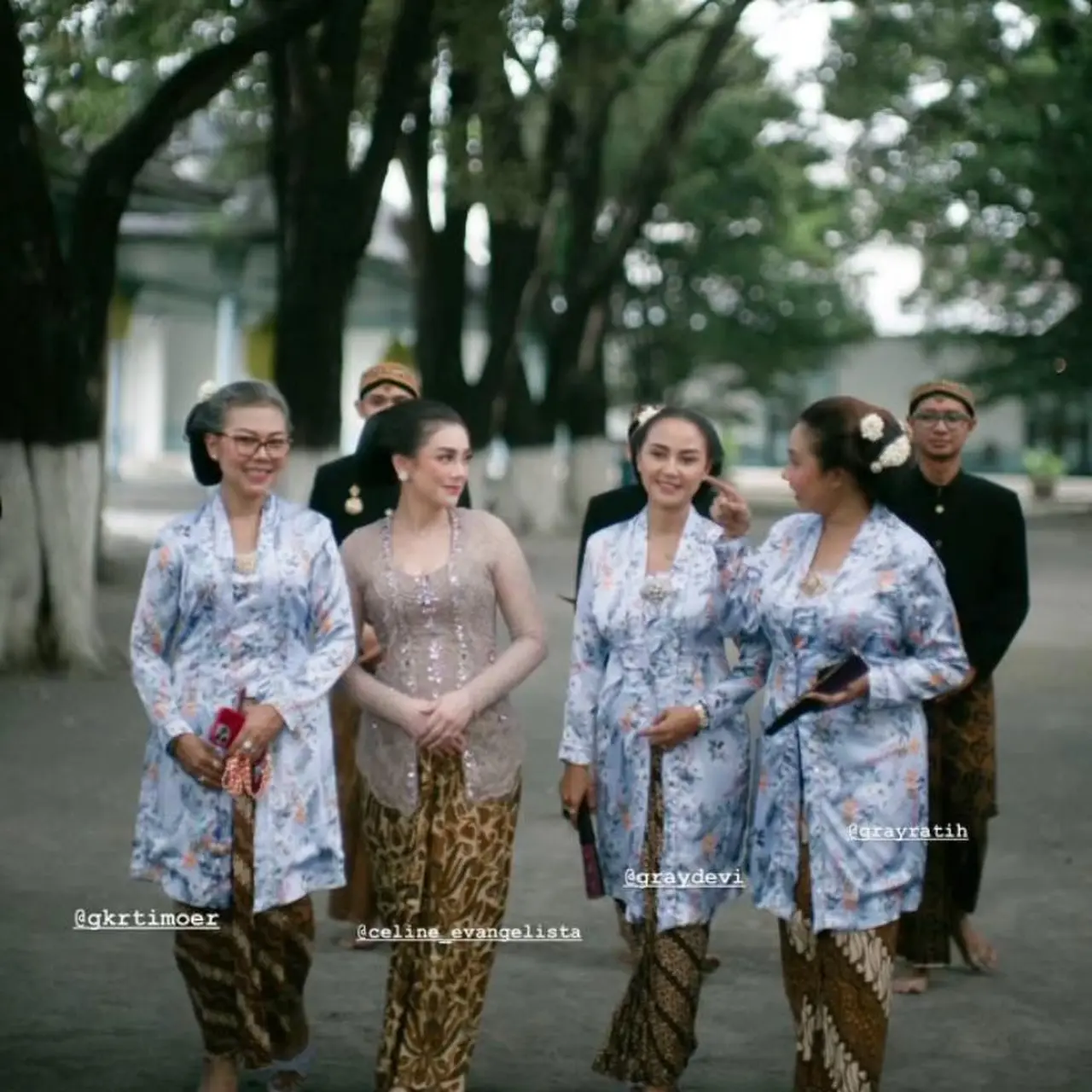 6 Pesona Celine Evangelista Jadi Perempuan Jawa Pakai Kebaya di Grebeg ...