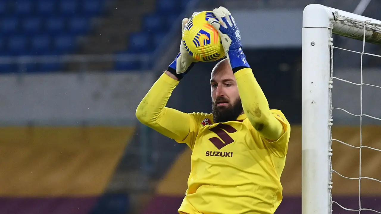 Liga Inggris : Nasib Terkini 6 Teman Angkatan Luke Shaw di Manchester ...