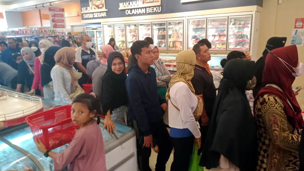 H-3 Lebaran, Toko Daging Nusantara Catat Penjualan Capai 4 Ton per Hari ...