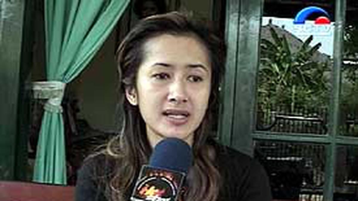 Mobil Widi AB Three Dicuri Maling - ShowBiz Liputan6.com