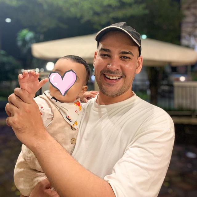 Vakum dari Dunia Hiburan Sejak 2018, Ini 6 Potret Terbaru Aktor Riza ...