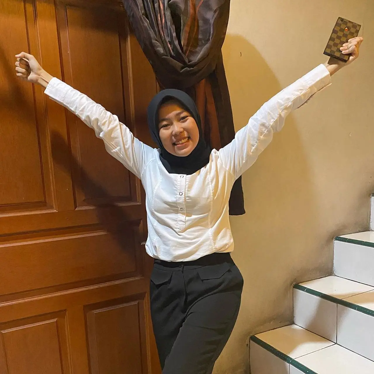 Ikut Ujian Paket C, Selfi LIDA Banjir Doa dari Penggemar - Hot Liputan6.com