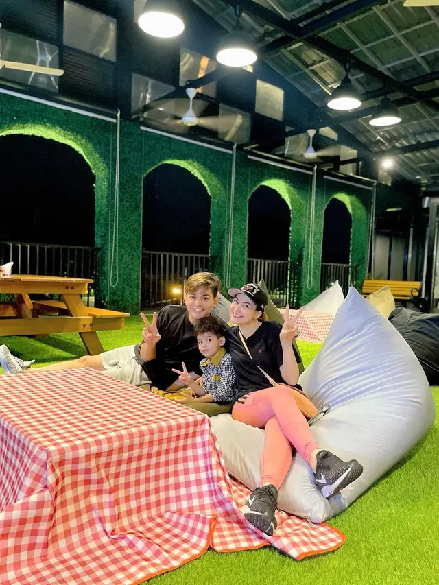 Jelang 6 Tahun Pernikahan, Ini 7 Potret Kompak Alessia Cestaro dan ...