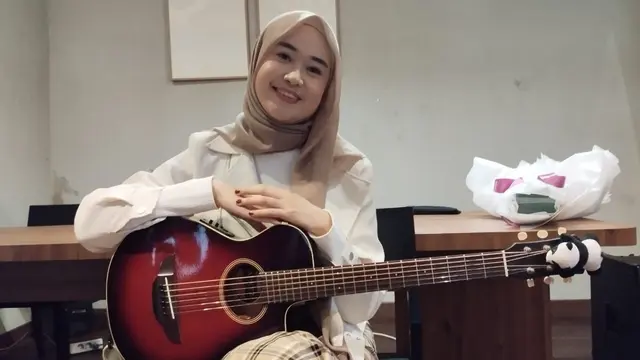 Amanda Citra Bercerita Tentang Keikhlasan Cinta Lewat Single Buat Apa ...