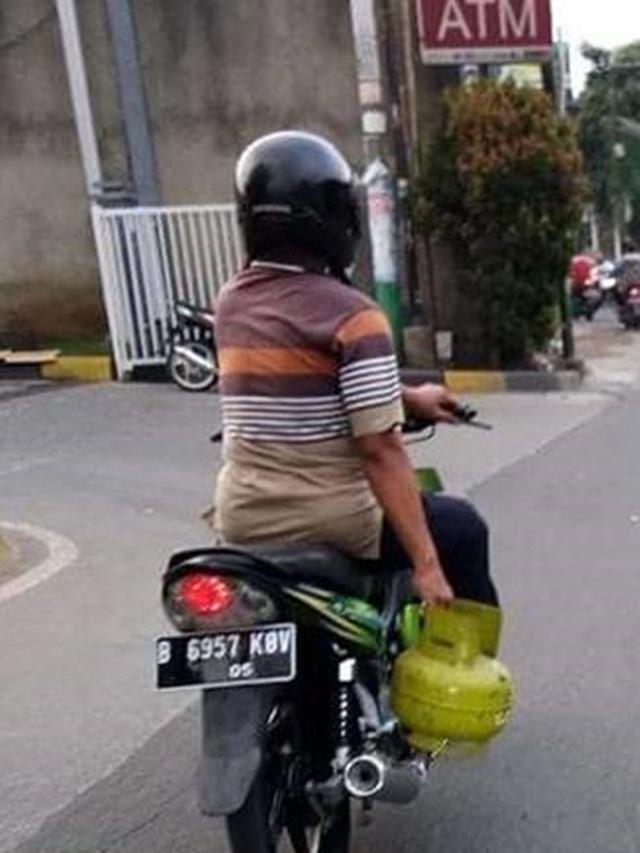 6 Aksi Orang Bawa Tabung Gas Ini Nyeleneh Banget, Kocak - Hot Liputan6.com