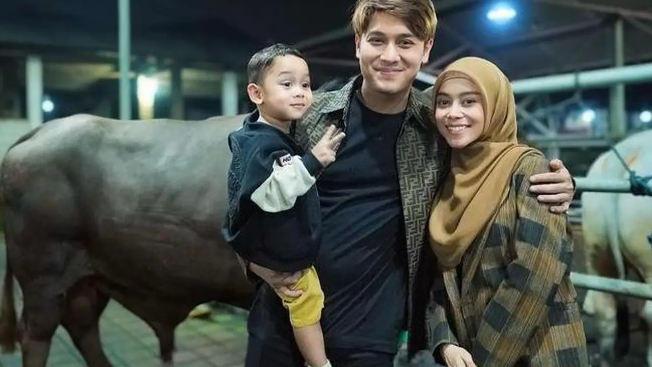 8 Gaya Seleb Bareng Hewan Kurbannya di Idul Adha 2024, dari Fuji An ...