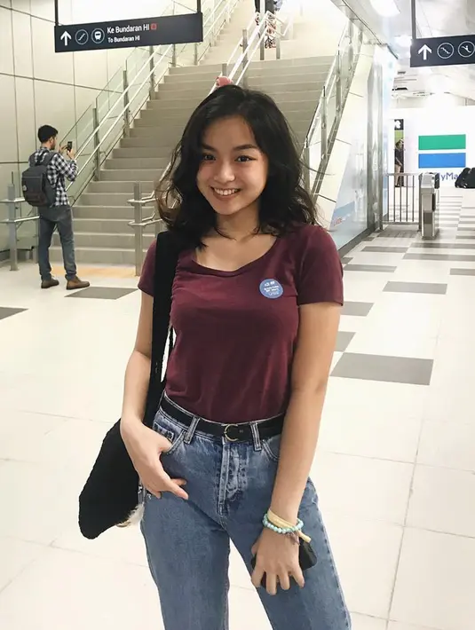 FOTO: Cantiknya Nabilah Rahman, Putri Willy Dozan yang Bikin Terpesona ...