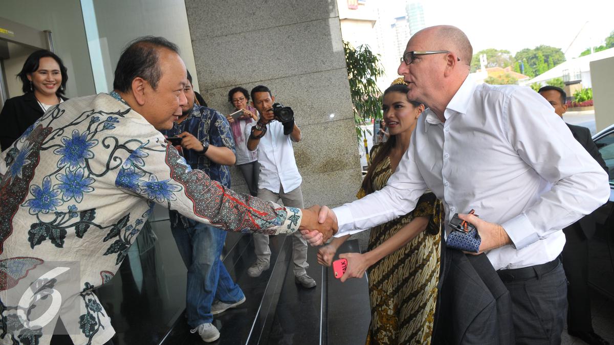 Combination of AU-RI Business Desired to Compete at Global Scale ...