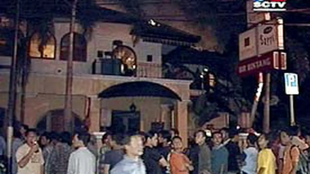 Kafe Wayang Blok M Ludes Terbakar - News Liputan6.com